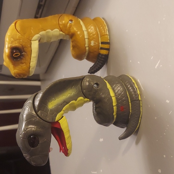 Fingerlings | Toys | Wowwee Fingerlings Untamed Snakes Bundle | Poshmark